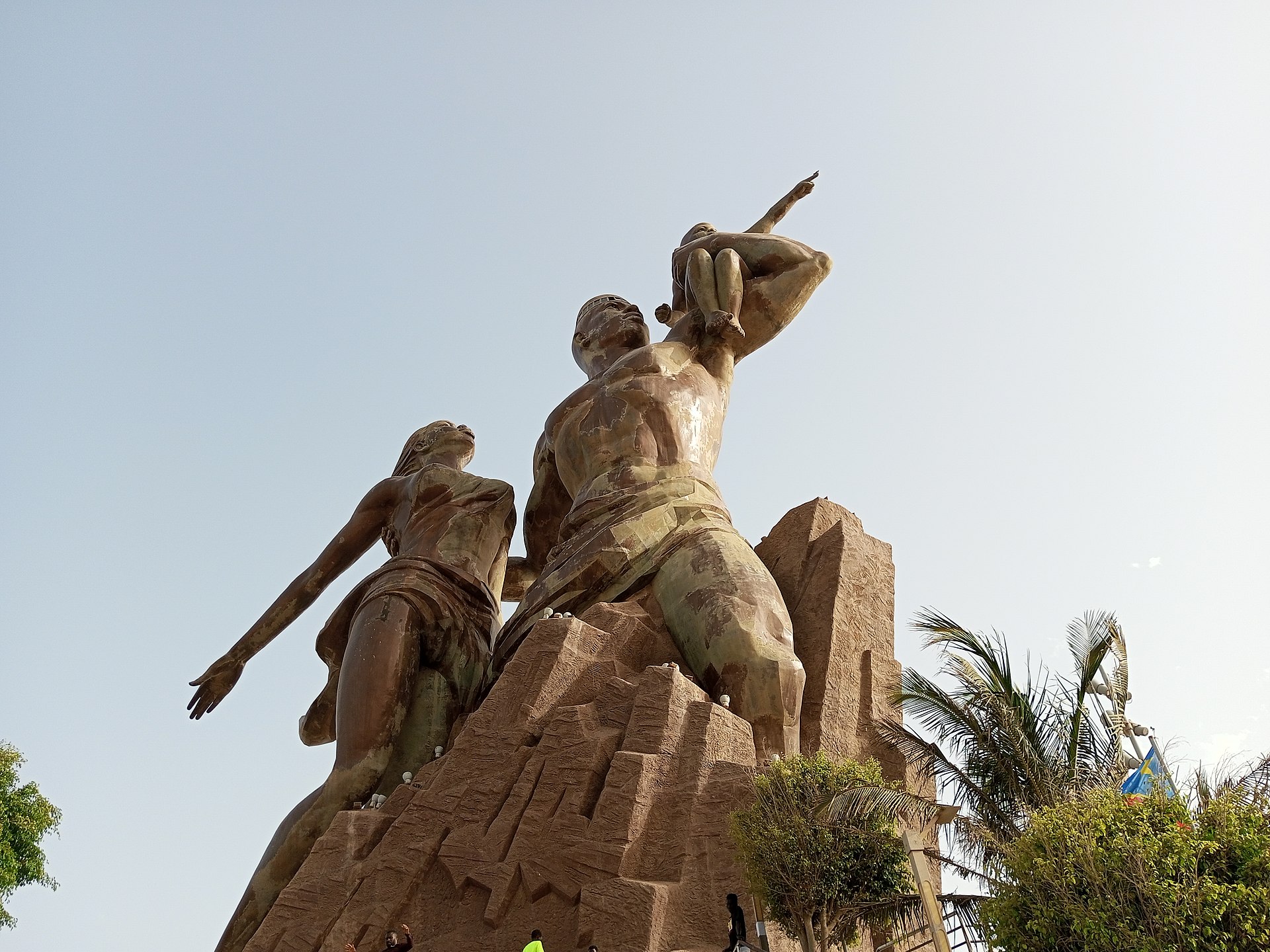 African Renaissance Monument in Senegal: The Tallest Statue in Africa ...