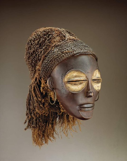 Mwana Pwo Masks of the Chokwe People: Embodying Cultural Ideals and ...